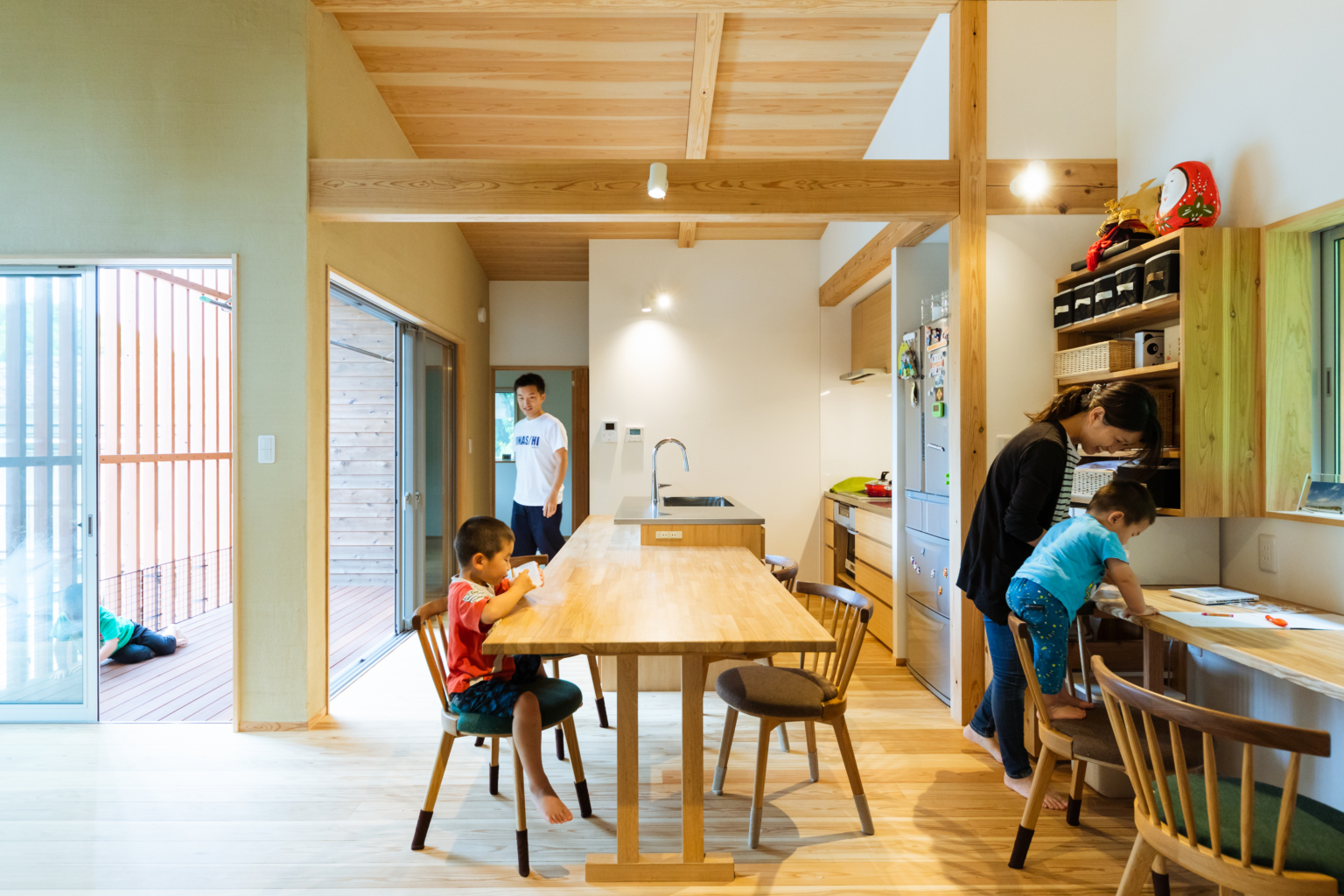 趣味室、ワークコーナーも人それぞれ | 大分・別府で木の家を建てるなら「YUKi‐NOiE」_株式会社幸建設